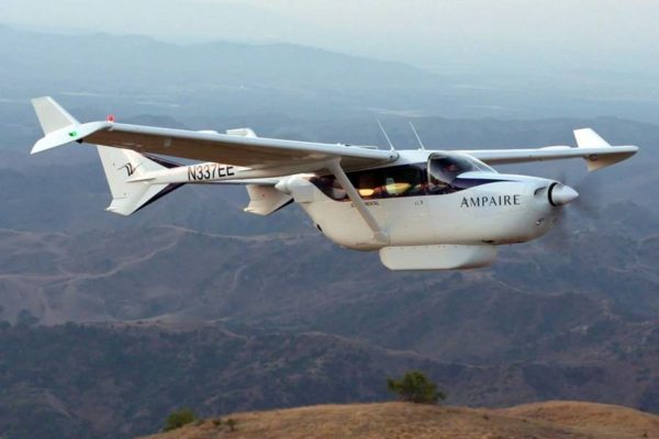 Ampaire Electric EEL – The First Commercial Hybrid? - Mentour Pilot