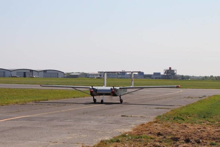 Windracers ULTRA: A Humanitarian Aid UAV In The Crisis - Mentour Pilot