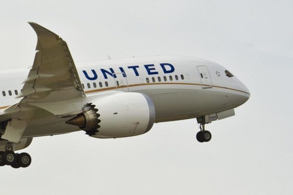 The Dreamliner Returns: Boeing Resumes 787 Deliveries - Mentour Pilot