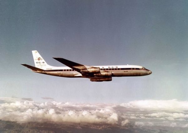 Douglas DC-8 – An Early Aviation Veteran, Still Flying! - Mentour Pilot