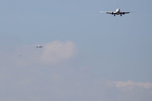 Heathrow Presents Circular Runway Expansion Proposal! - Mentour Pilot