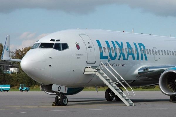 Built-In Airstairs – Why Don’t Airbus A320s Have Them? - Mentour Pilot