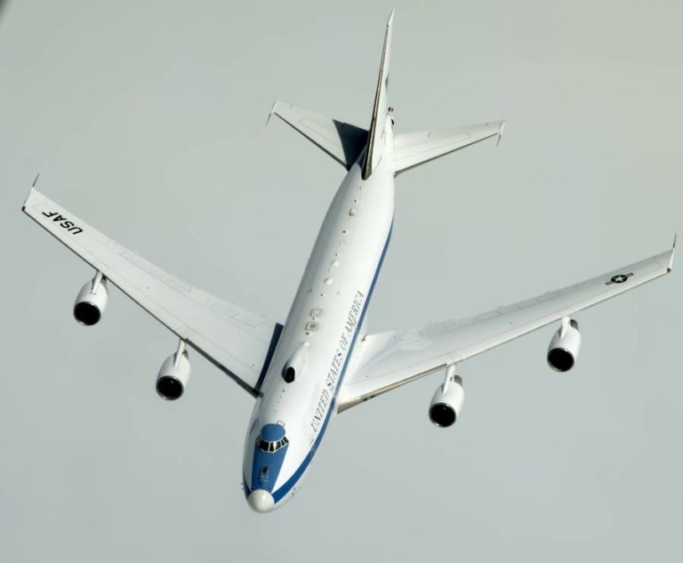 USAF Reveals Next Air Force One Livery! - Mentour Pilot