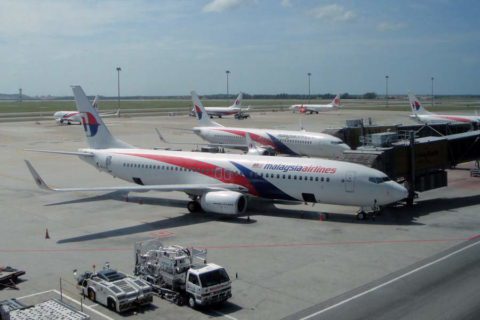 INCIDENT: Zero-G Experience Scares 737 Passengers - Mentour Pilot