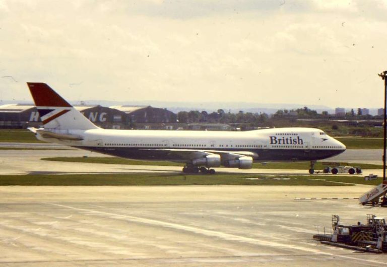 BA009 Gliding in An Ash Cloud – 40 Years Ago Today - Mentour Pilot