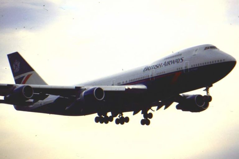 BA009 Gliding in An Ash Cloud – 40 Years Ago Today - Mentour Pilot