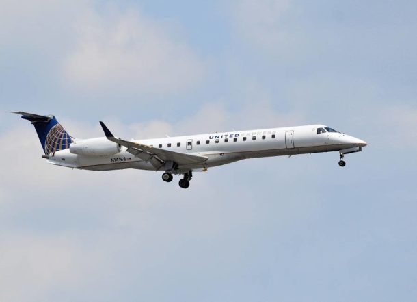 CommutAir Regional Pilots Get BIG Pay Boost! - Mentour Pilot