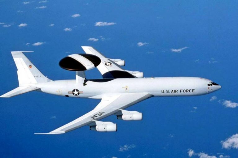 Boeing Gets USAF Contract For The E-7 Wedgetail - Mentour Pilot