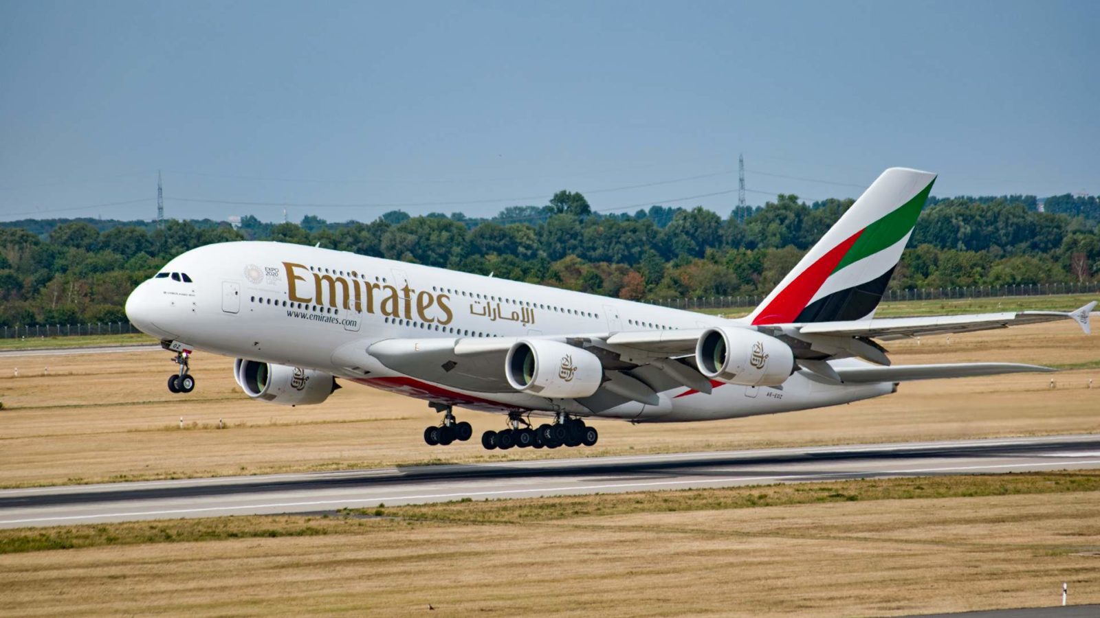 Emirates Finds Cracks in A380 Wing Spars - Mentour Pilot
