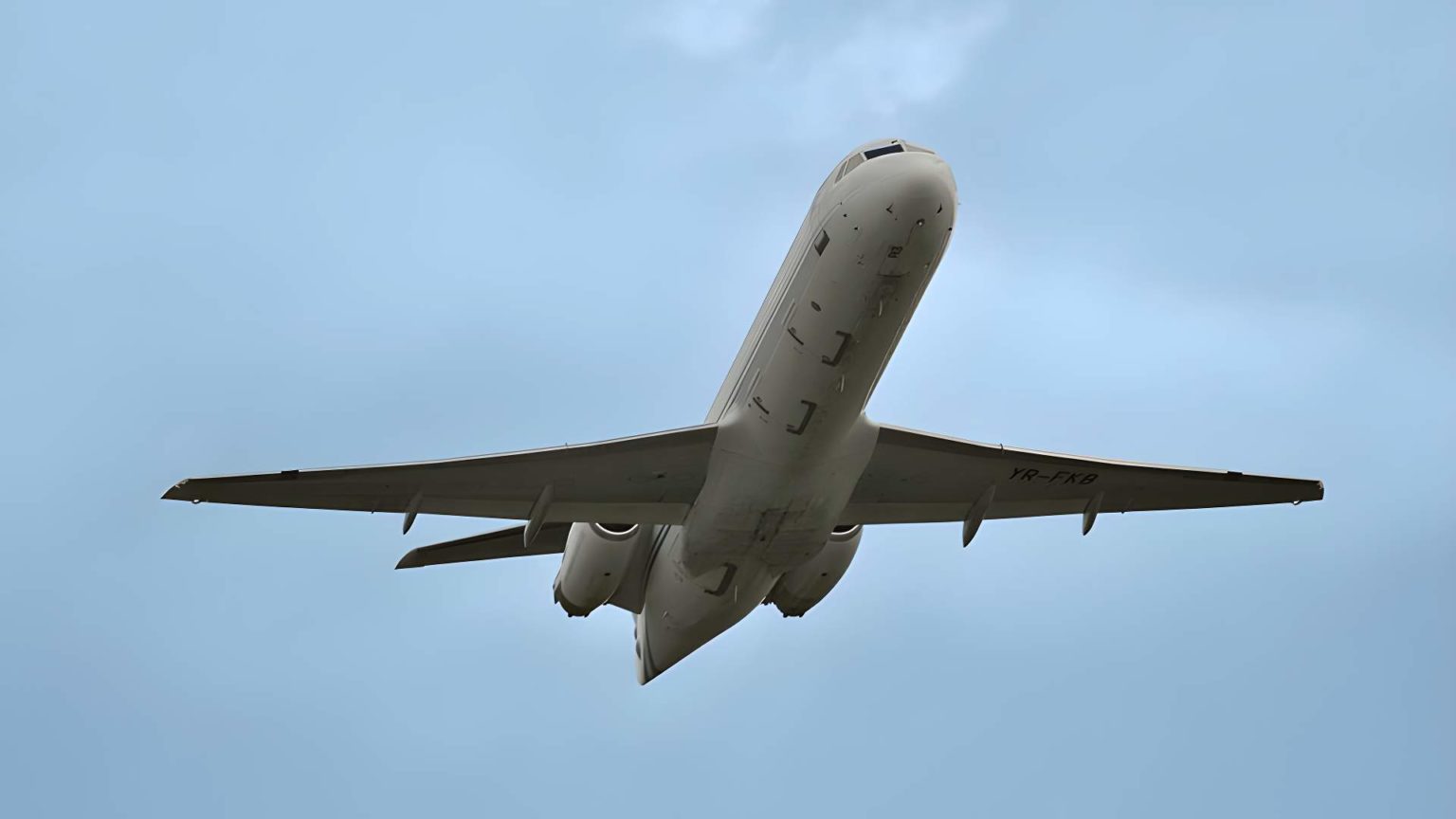 Fokker Next Gen Preparing Hydrogen Combustion Demonstrator - Mentour Pilot