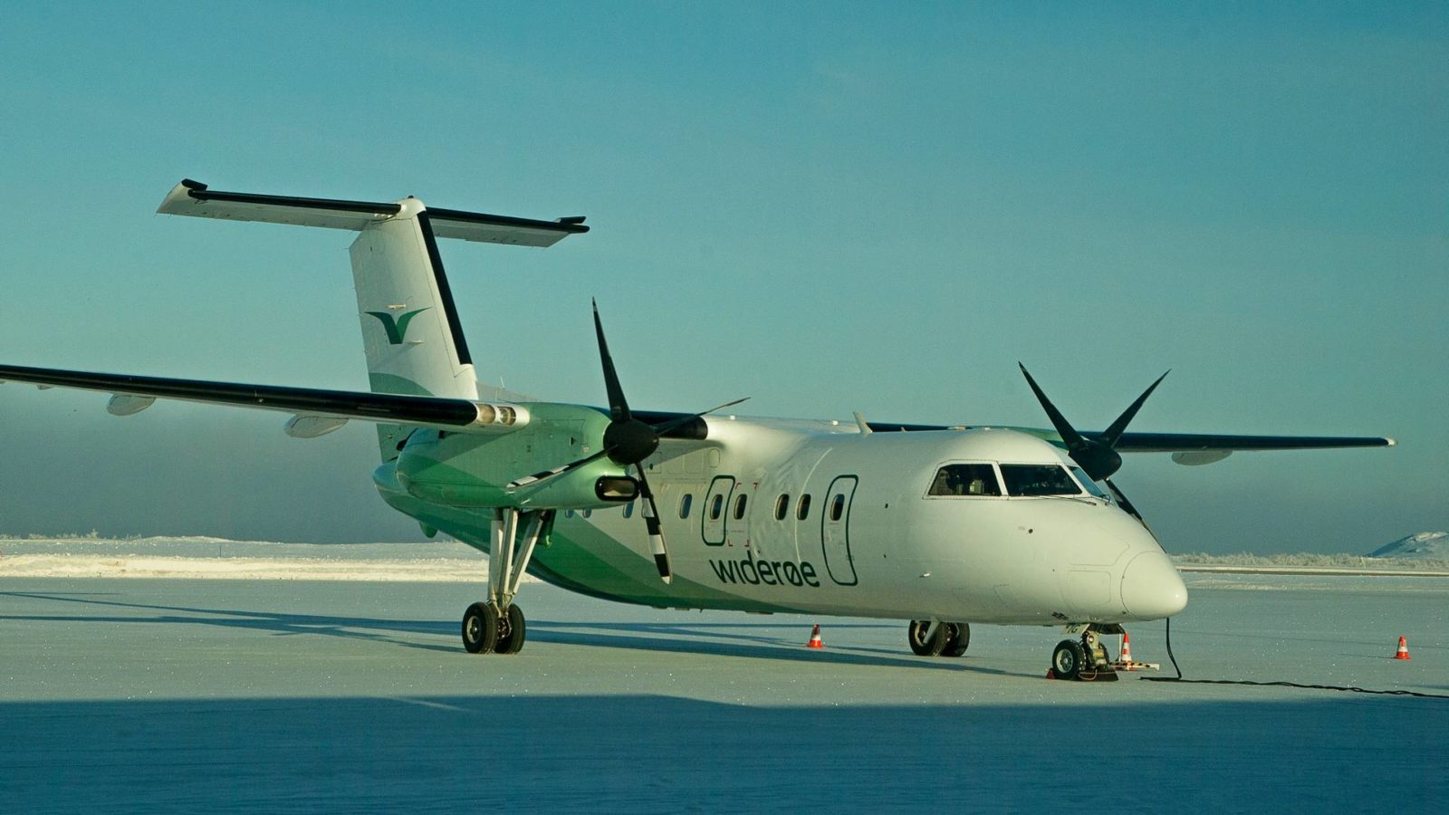 Norwegian Air Buys Widerøe After Recovery! - Mentour Pilot