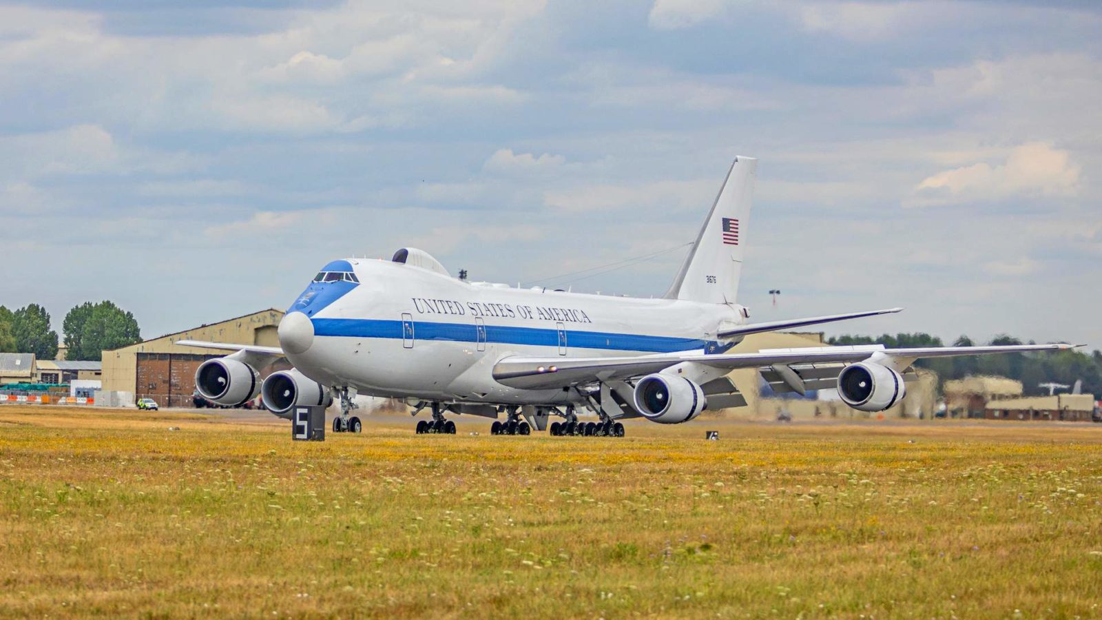 Boeing Out Of E-4B “Doomsday Plane” Replacement Competition? - Mentour ...