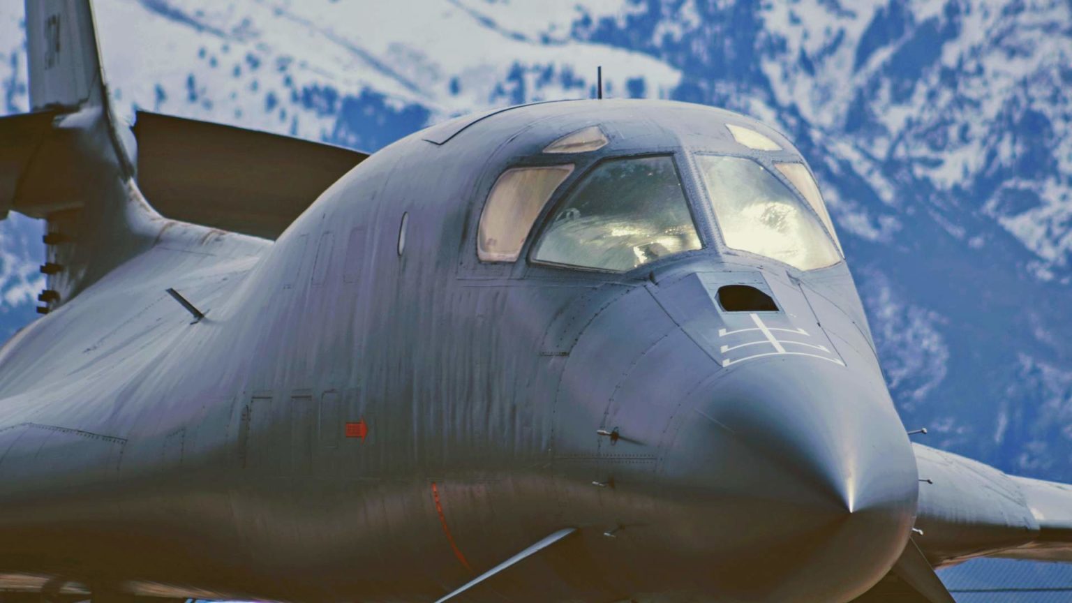 U.S. Air Force Offers Pilots Bonuses To Solve Retention Problem ...