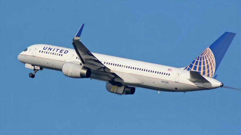 Incident: United 757 Loses Wheel On Departure - Mentour Pilot