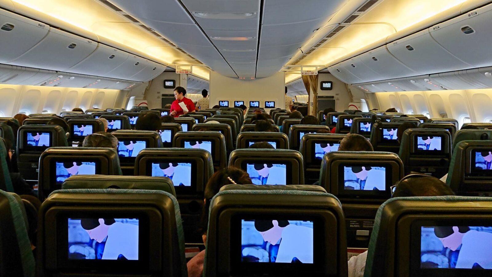Airbus Pushes A350 10-Seat Abreast Cabin To More Airlines - Mentour Pilot